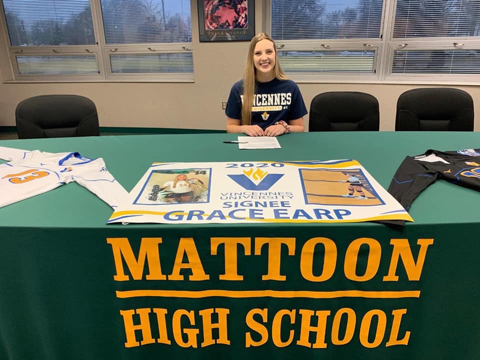 Mattoon’s Earp signs to play volleyball at Vincennes – Coles County Sports