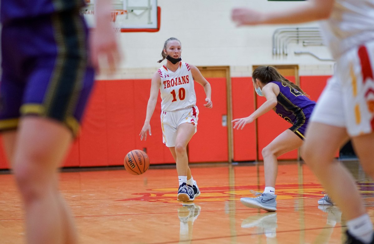 Teutopolis wins girls Charleston Holiday Tournament – Coles County Sports