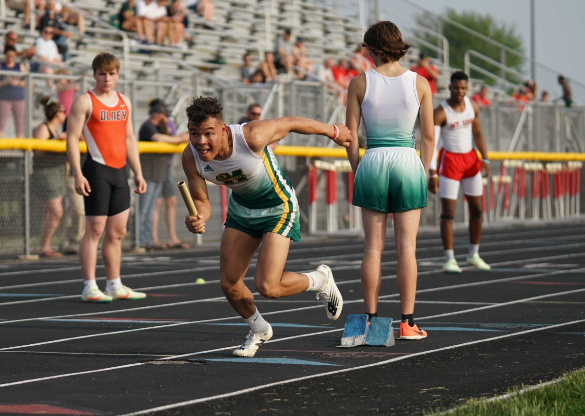 Mosley, Sledge lead a young, ‘self-motivated’ MHS boys track squad ...